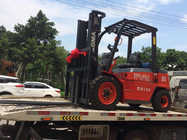 3 Ton High Lift Forklift , Warehouse Lifting Equipment With Suspended ...